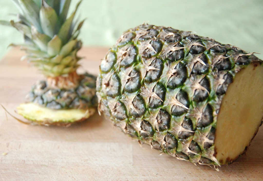 How To Cut Up A Pineapple The Novice Chef
