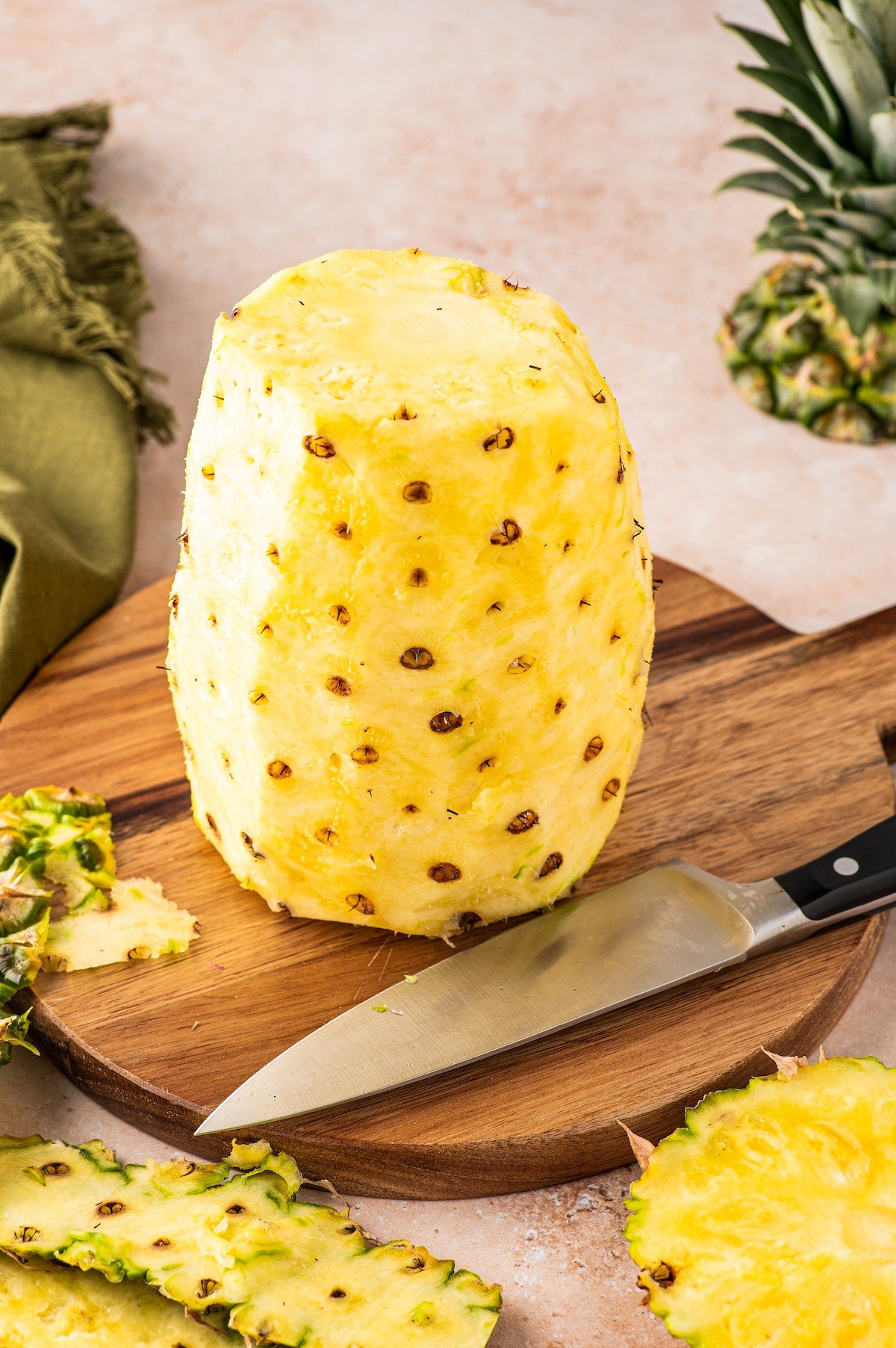 How to Cut a Pineapple | The Novice Chef