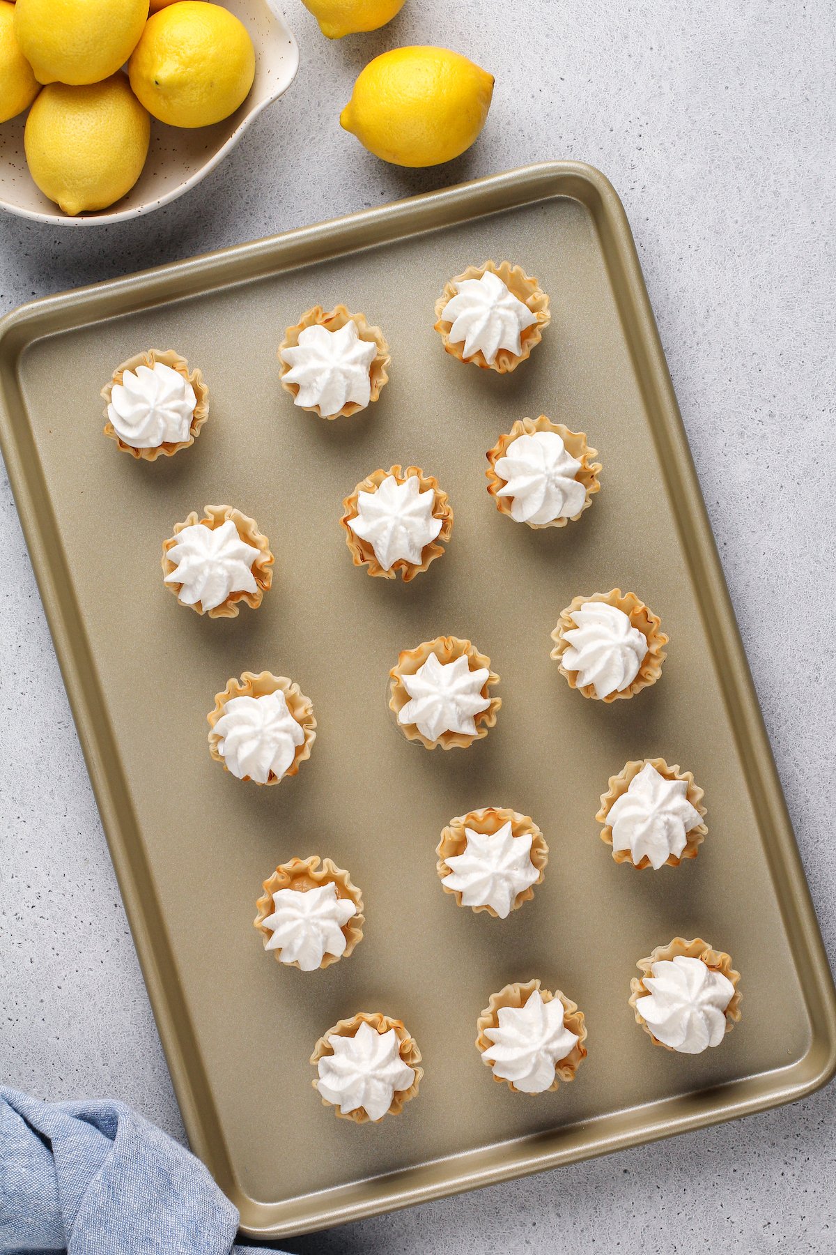 Mini Lemon Meringue Pie Recipe | The Novice Chef
