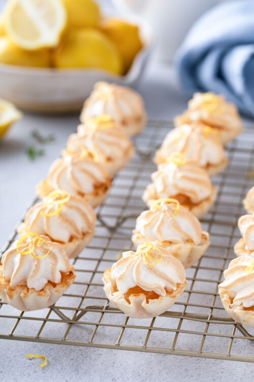 Mini Lemon Meringue Pie Recipe | The Novice Chef
