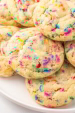 Soft Funfetti Sugar Cookies | The Novice Chef