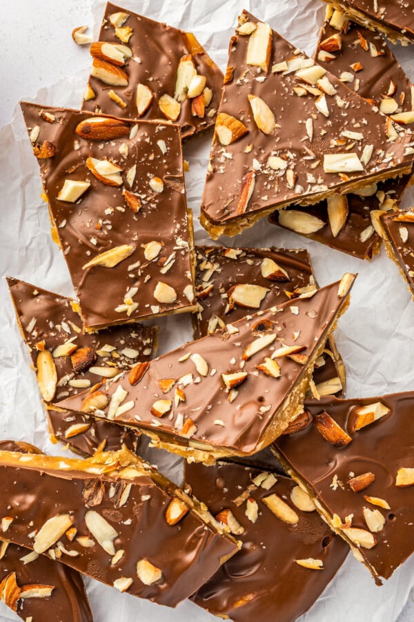 Homemade Almond Roca Recipe | The Novice Chef