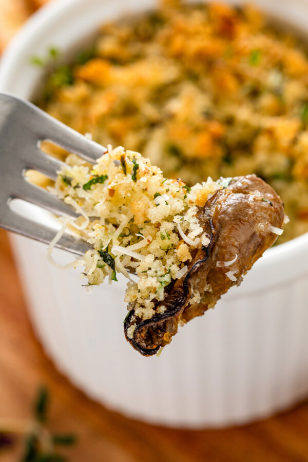 Garlic Herb Baked Oysters Recipe | The Novice Chef