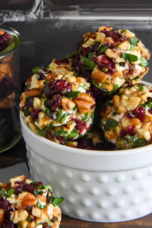 Mini Cranberry Pecan Goat Cheese Balls Recipe | The Novice Chef