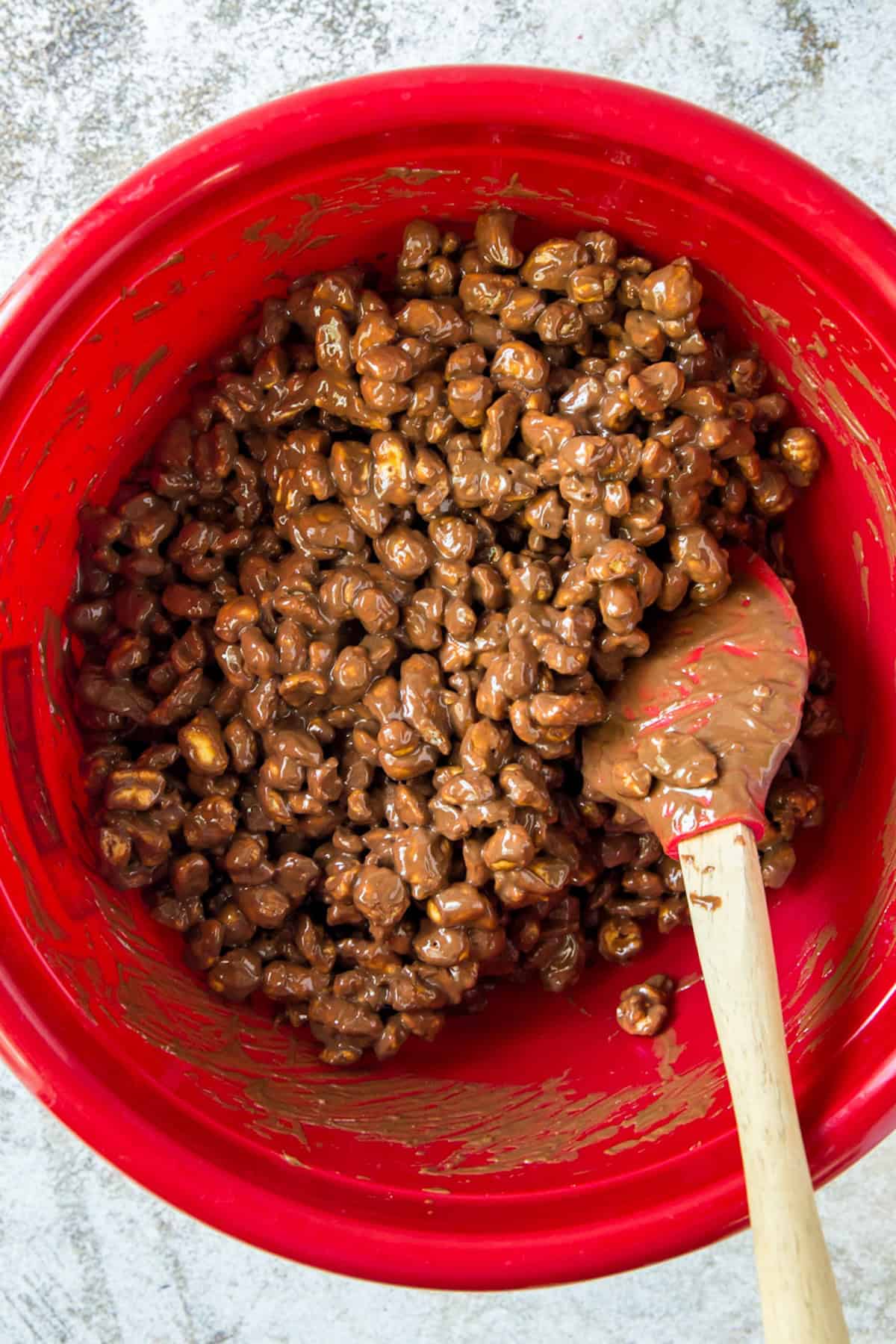 Easy No-Bake Reindeer Poop Recipe | The Novice Chef