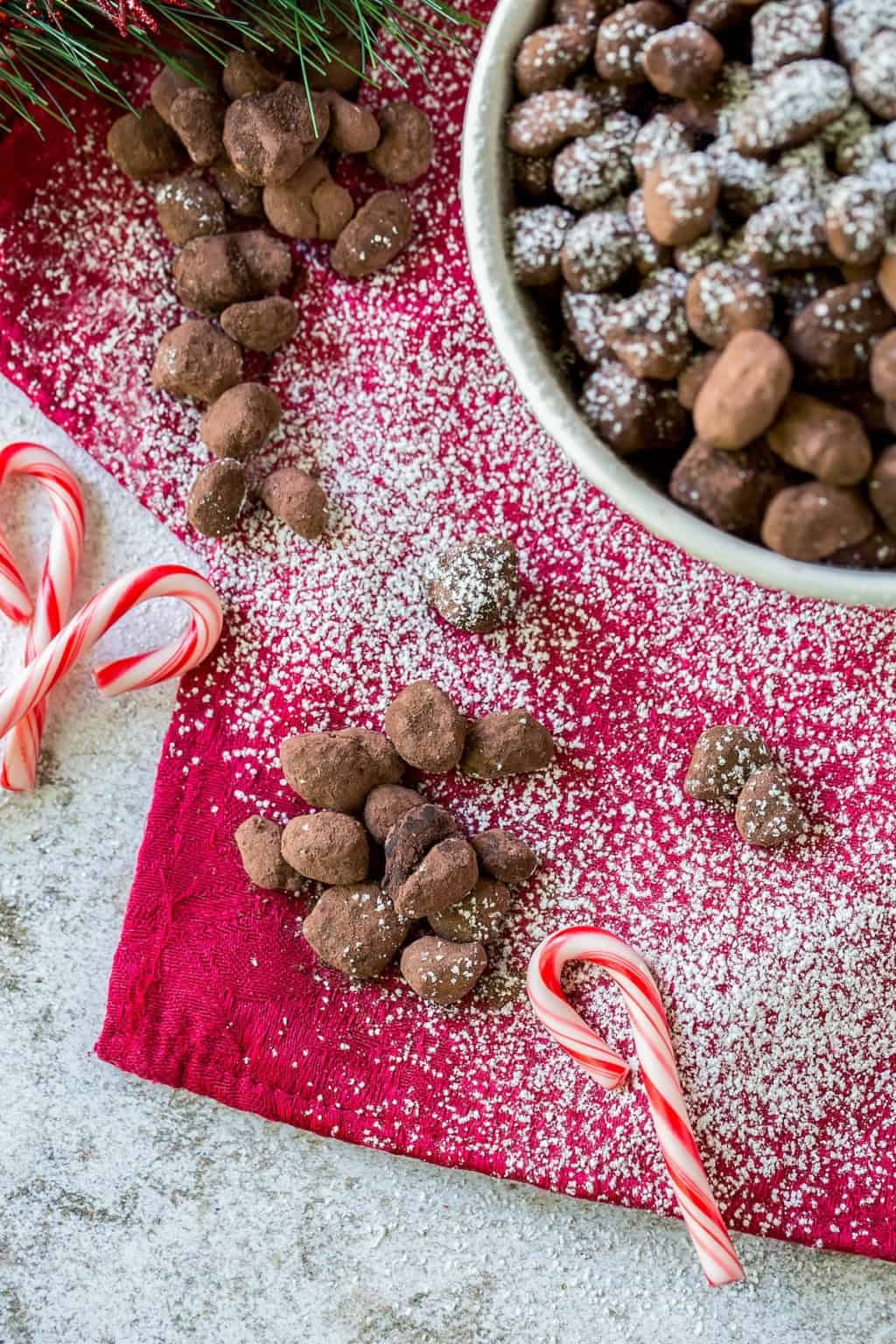 Easy No-Bake Reindeer Poop Recipe | The Novice Chef