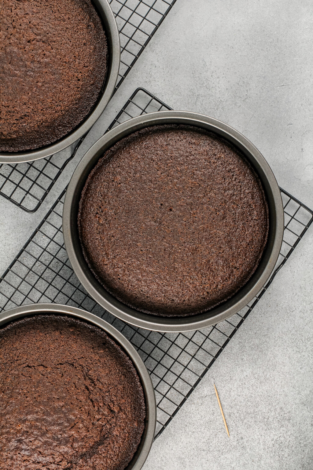 Chocolate Espresso Cake with Espresso Frosting – The Novice Chef