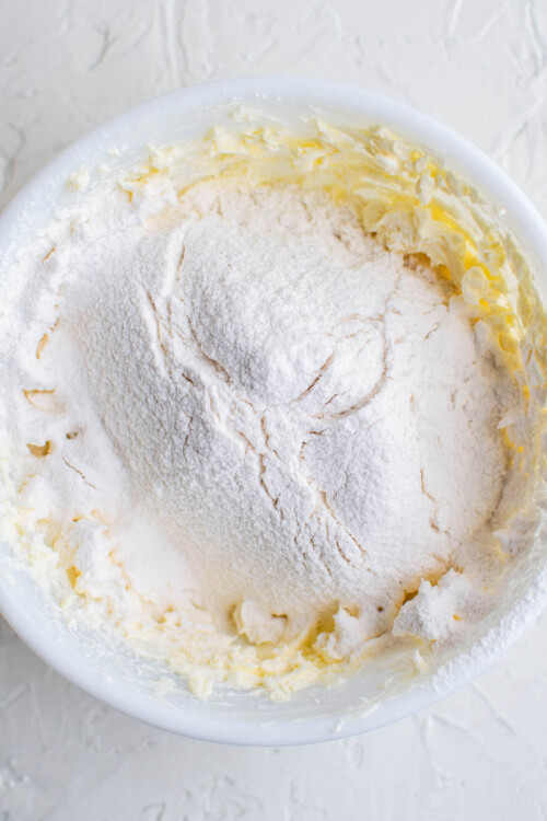 Easy Spritz Cookies Recipe l The Novice Chef