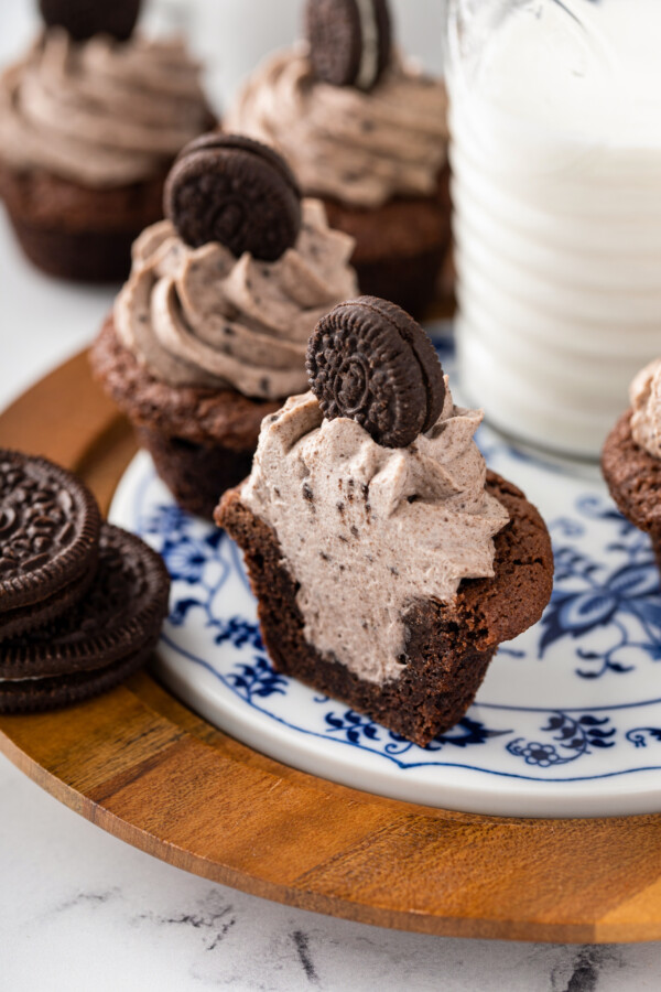 Oreo Cheesecake Cookie Cups The Novice Chef