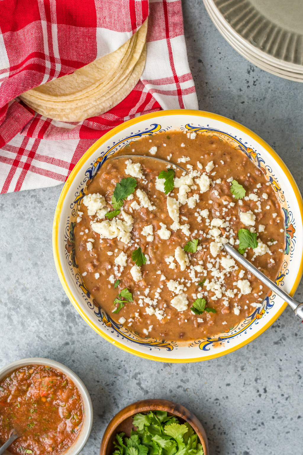 Easy Refried Beans Recipe (Frijoles Refritos) | The Novice Chef