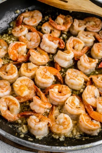 Camarones al Ajillo (Garlic Shrimp) | The Novice Chef