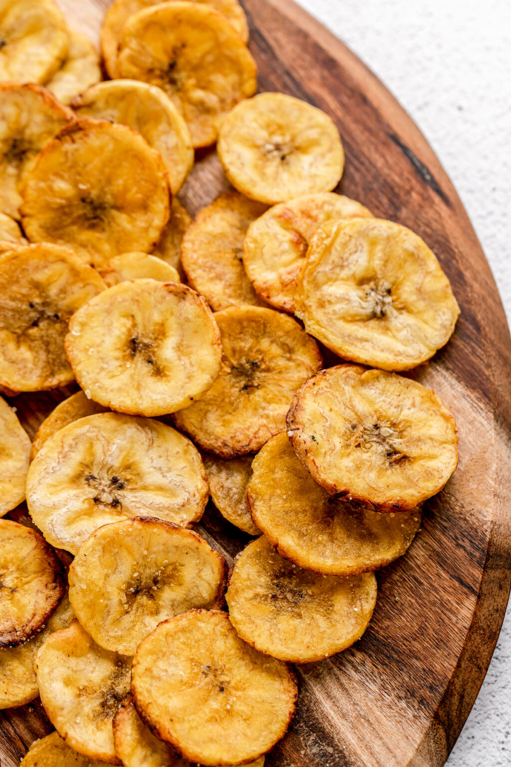 Baked Plantain Chips | The Novice Chef