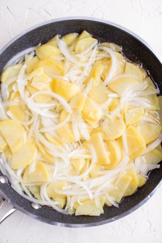 Tortilla Española Recipe | The Novice Chef