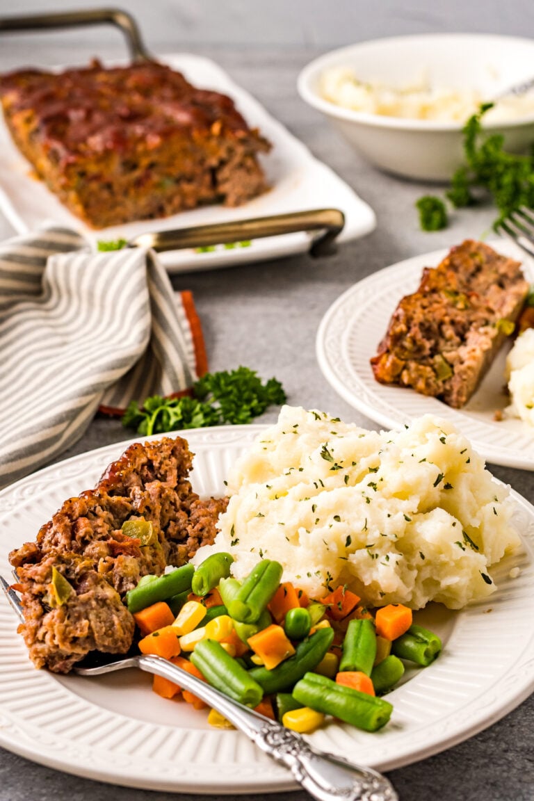 Cracker Barrel Meatloaf Recipe | The Novice Chef