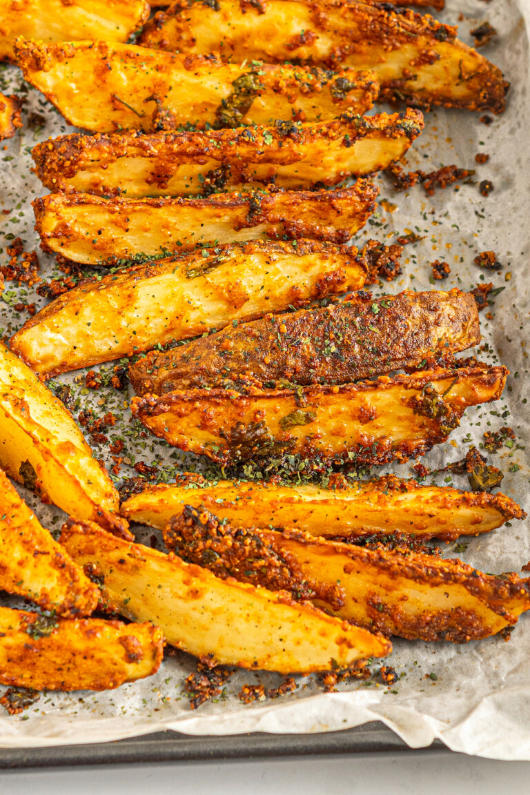 Crispy Baked Potato Wedges | The Novice Chef