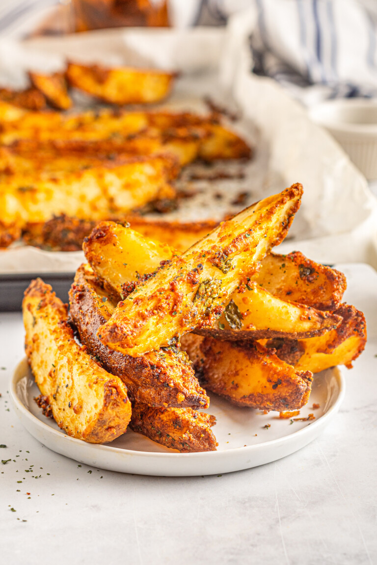 Crispy Baked Potato Wedges | The Novice Chef