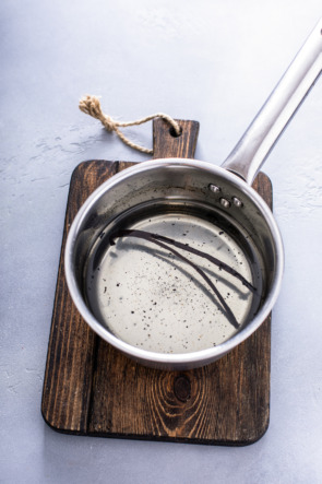 Vanilla Syrup | The Novice Chef