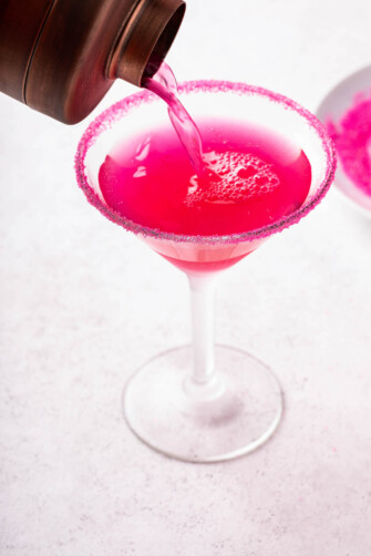 Dragon Fruit Pink Martini – The Novice Chef