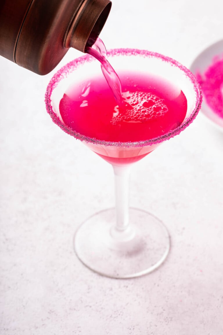 Dragon Fruit Pink Martini – The Novice Chef