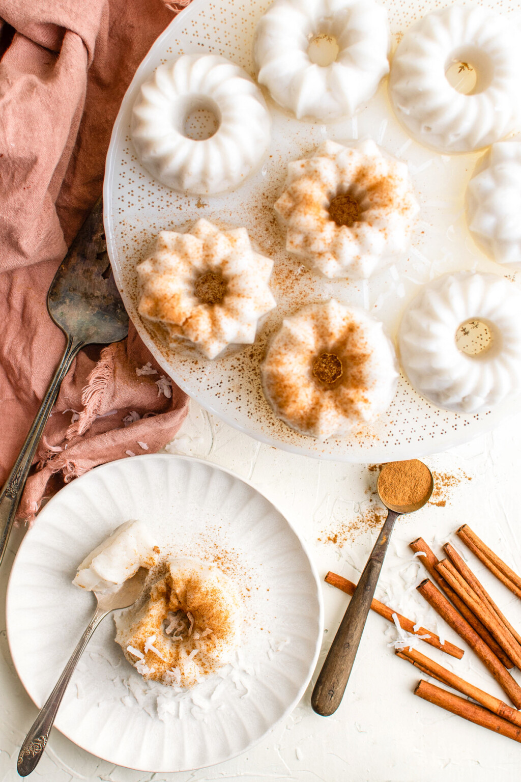 Tembleque (Puerto Rican Coconut Pudding) | The Novice Chef