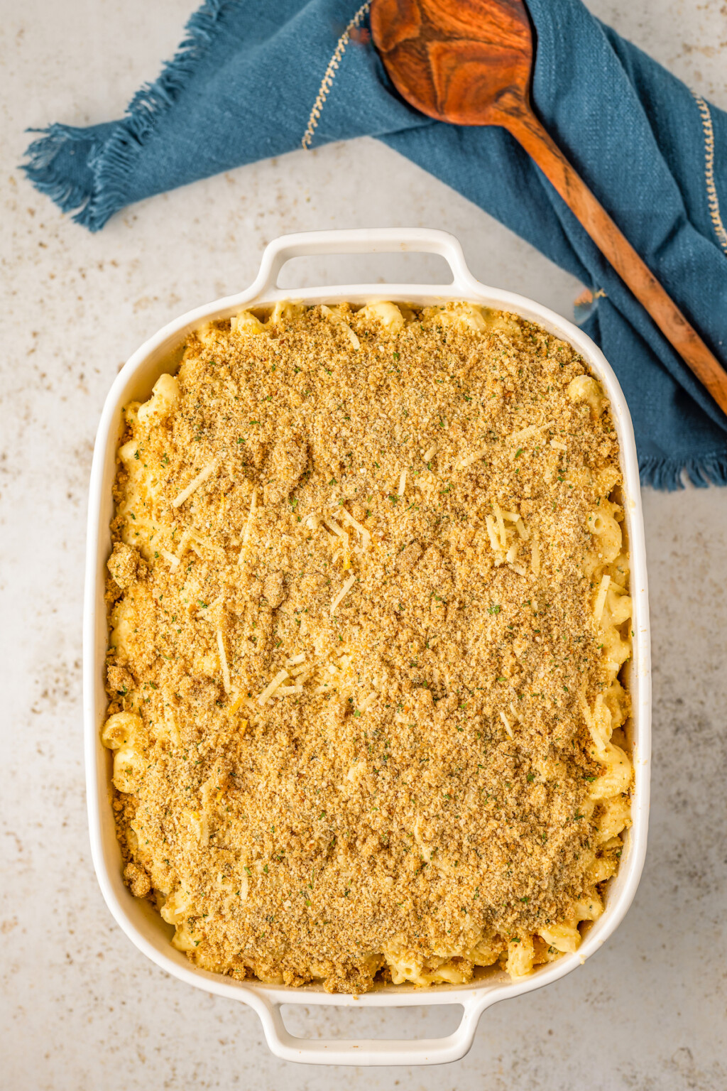 Million Dollar Mac and Cheese Casserole Recipe | The Novice Chef