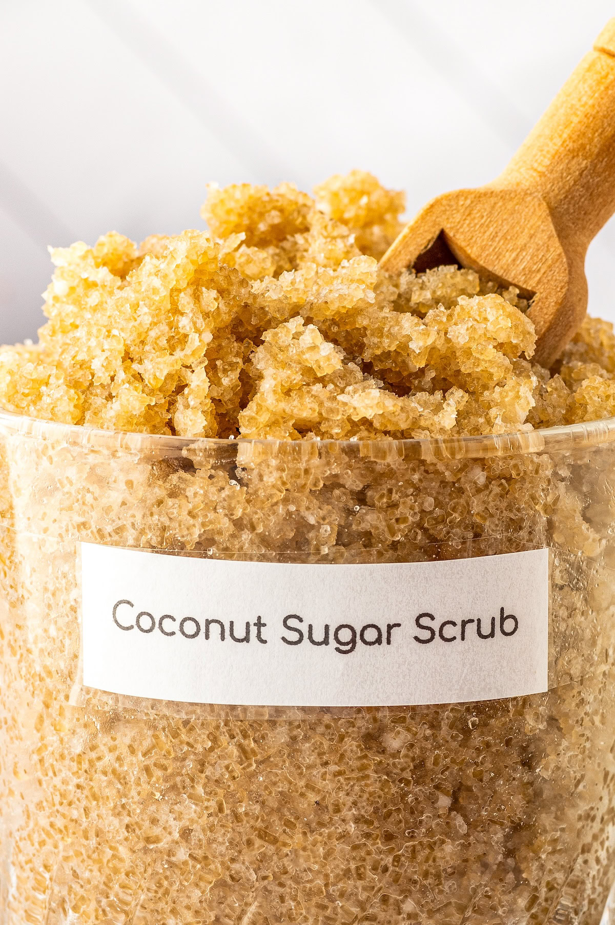 Easy DIY Coconut Sugar Scrub | The Novice Chef