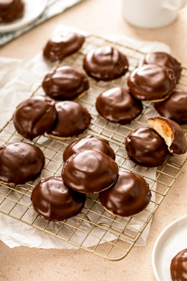 Homemade Tagalong Cookies Recipe | – The Novice Chef