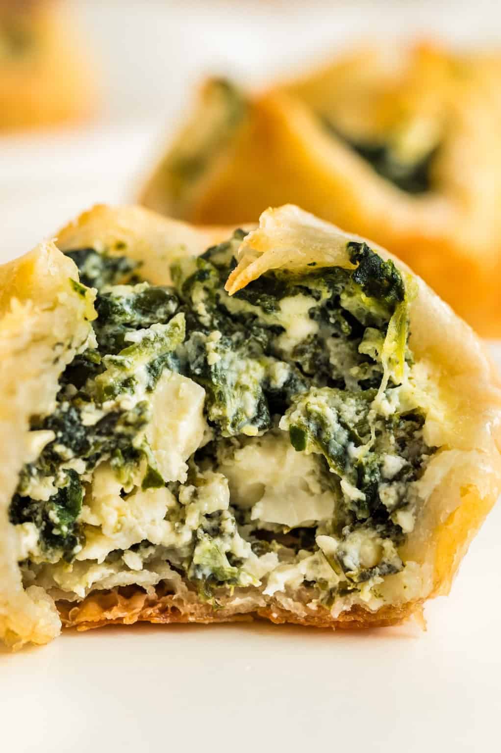 Creamy Feta Spinach Puffs Recipe – The Novice Chef